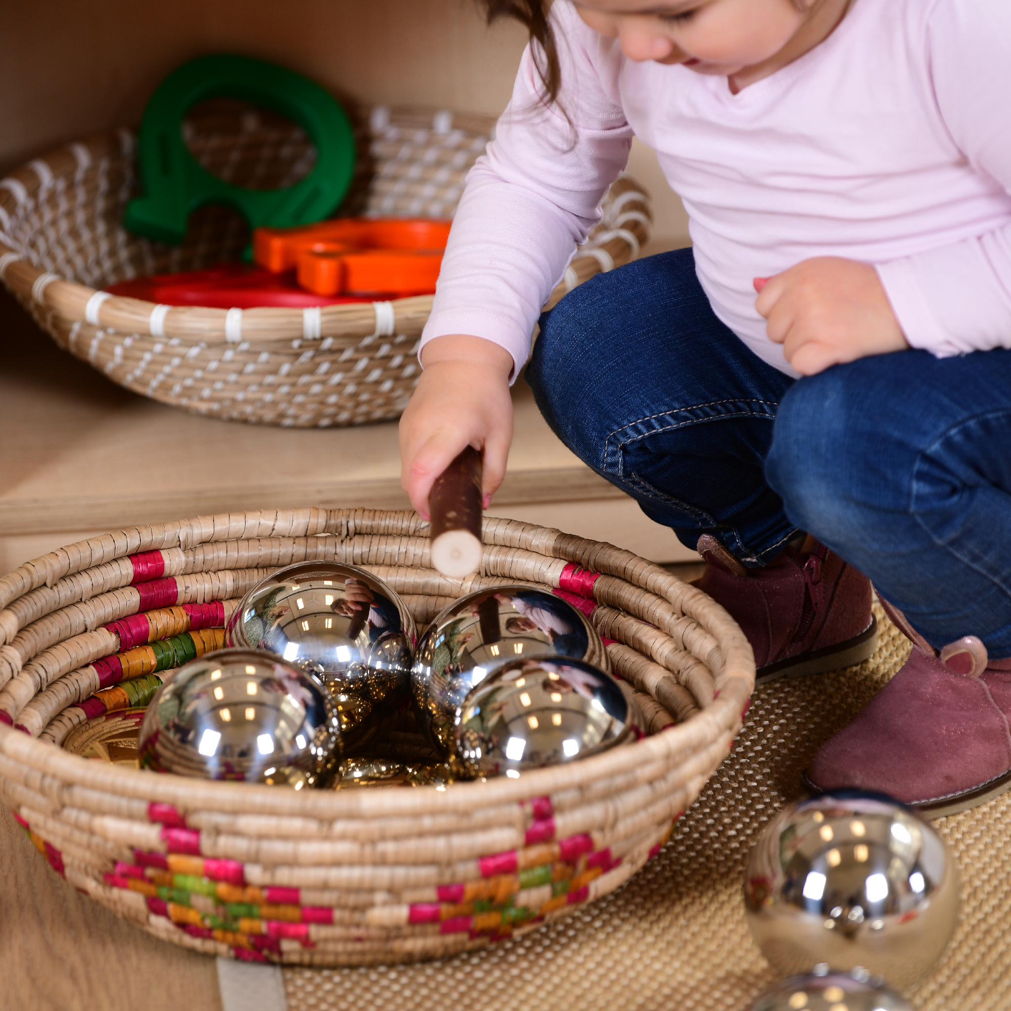 Large Diamond Patterned Basket
